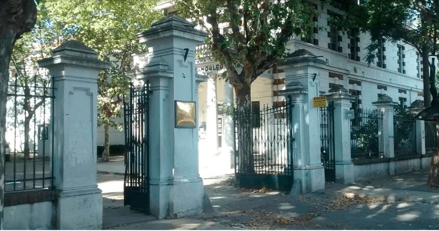 Tres médicos del Instituto Roffo se contagiaron en una capacitación ...