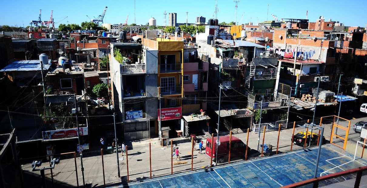 Confirman el primer caso de coronavirus en la villa 31 de Retiro ...